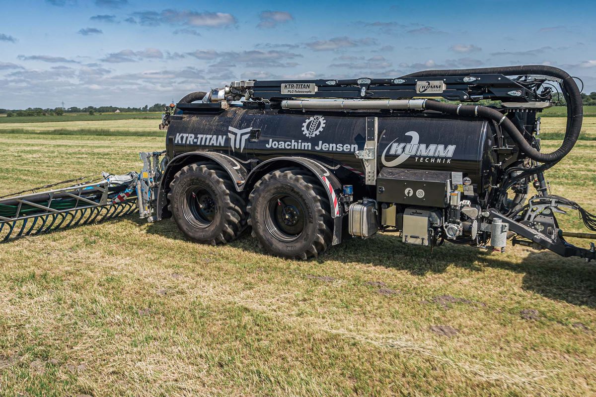 Kumm Technik Tankers – J Riley Beet Harvesters Ltd